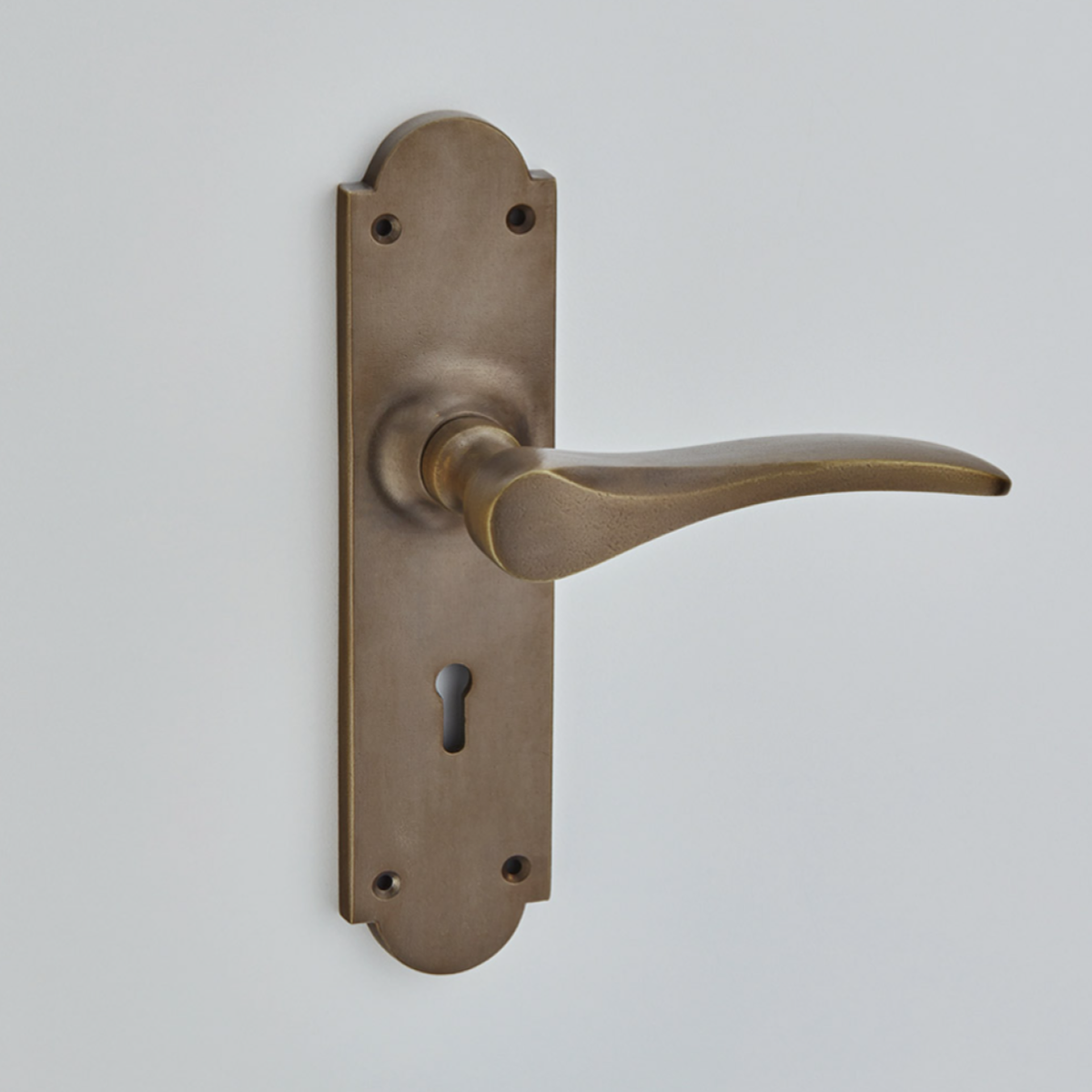 Vintage Lever Lock on Standard UK Lockplate | Timeless Handle | Interi ...